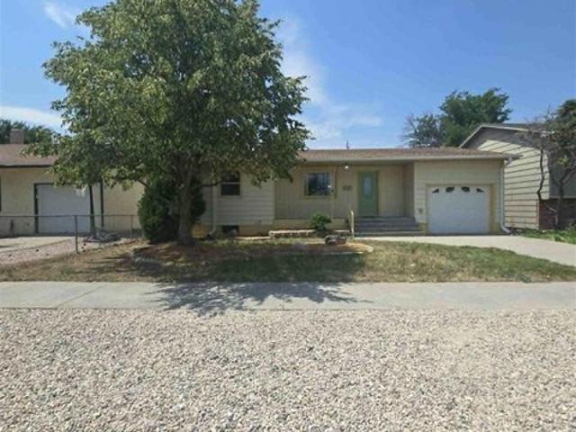620 Hudson Ave, Alliance, NE 69301