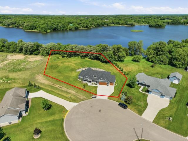 620 Loretta Circle