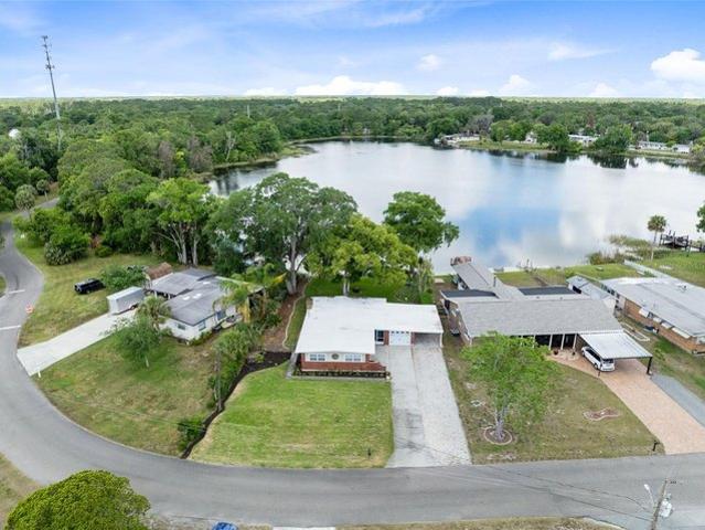 620 Lake Dr, Oviedo, FL 32766