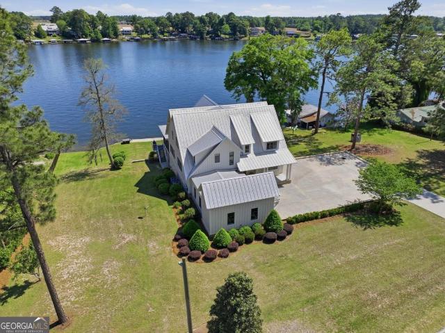 620 Lakeshore Drive