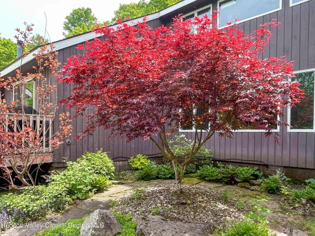 620 Mohican Trail