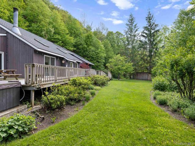 620 Mohican Trail