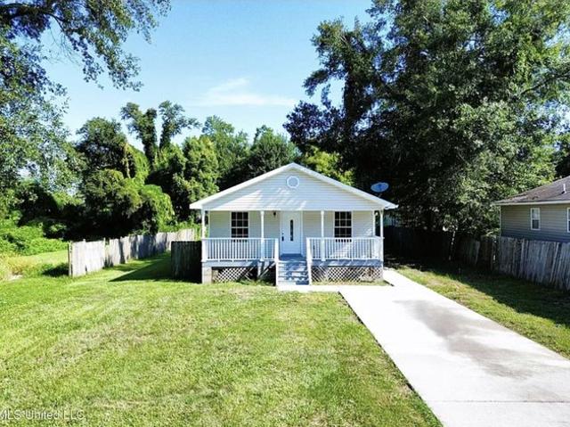 620 Murray St, Biloxi, MS 39530