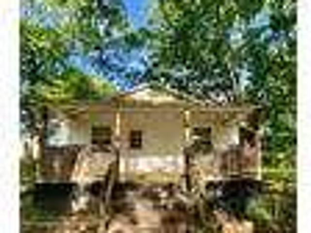 620 N 6th House