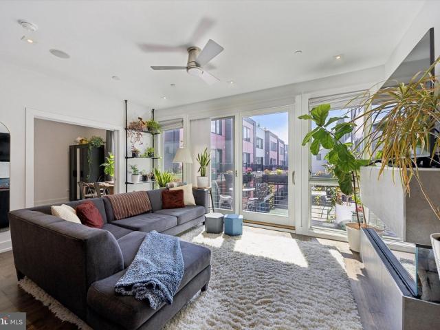 620 N 3rd St 3B, Philadelphia, PA