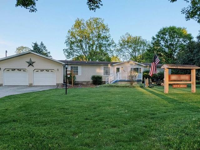620 N Lincoln St, Stanton, MI 48888