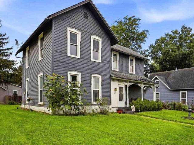 620 N Marion Ave, Washington, IA 52353