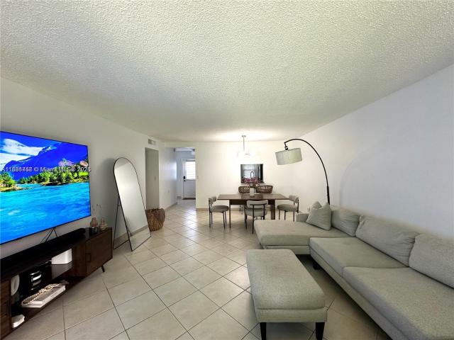 620 NE 12th Ave, Unit 102, Hallandale Beach, FL 33009 | MLS #A11831 | Compass