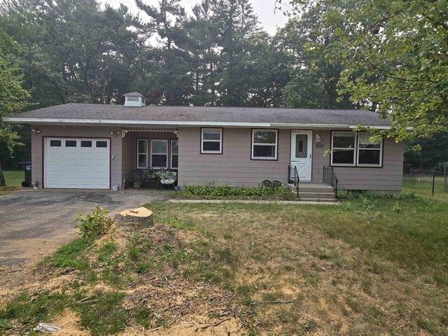 620 S Waupaca St, Wautoma, WI 54982