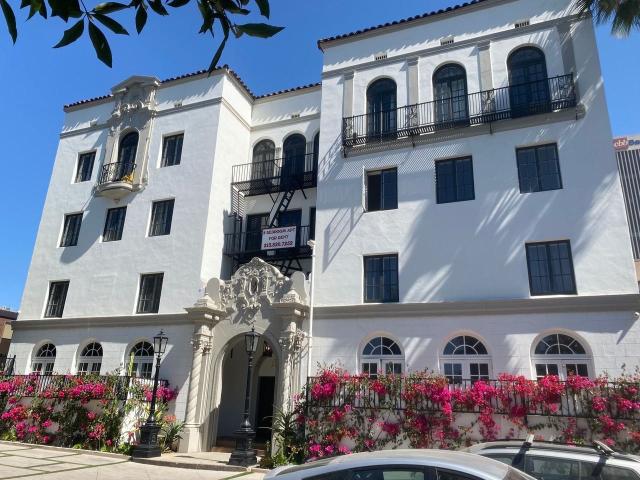620 S. Ardmore 2 Bedroom Apartment for Rent at 620 S Ardmore Ave, Los Angeles, CA 90005 Wilshire Center Koreatown