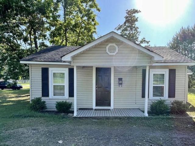 620 S Front St, Dardanelle, AR 72834