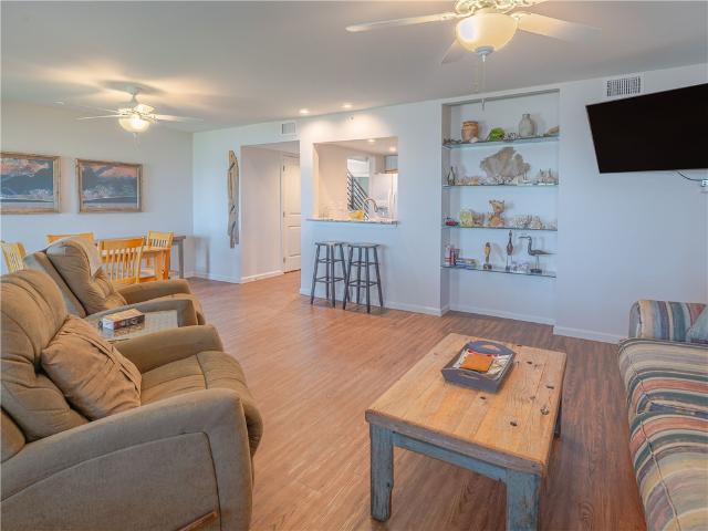 620 S Fulton Beach 708