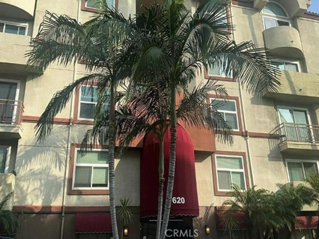 620 S Gramercy Pl Apt 338, Los Angeles, CA 90005