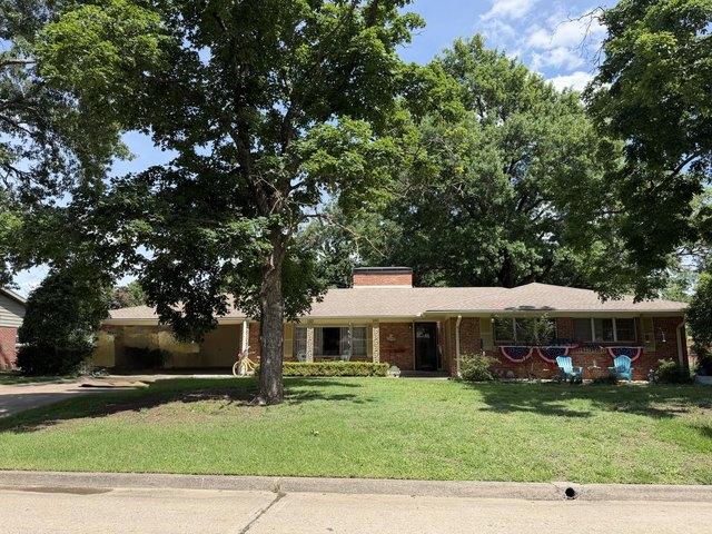 620 S Smith St, Vinita, OK 74301
