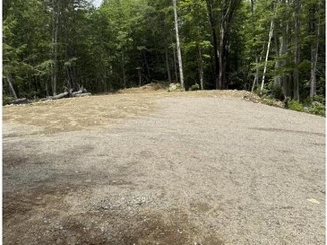 620 Sanborn Rd, Acton, ME 04001