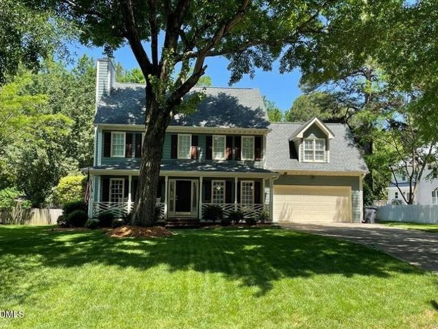 620 St Vincent Dr, Holly Springs, NC 27540