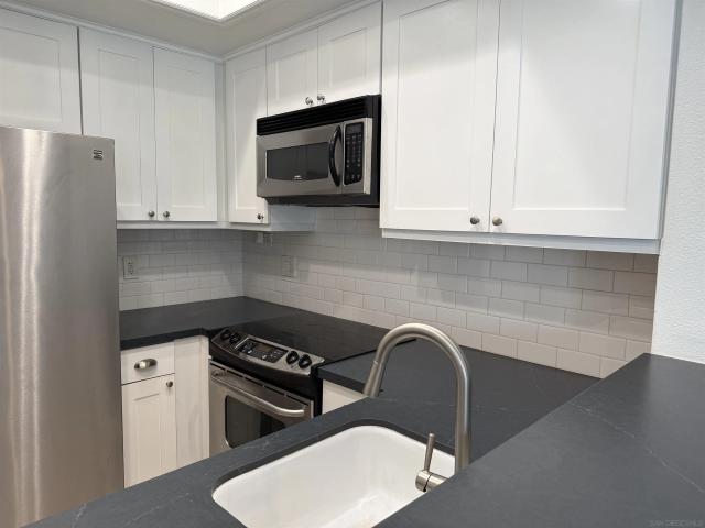 620 State St, Unit 115, San Diego, CA 92101 | MLS #260002 | Compass