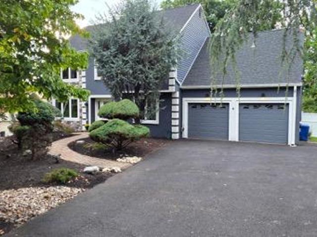 620 Sweetwater Drive