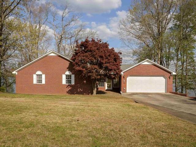 620 Point Rd, Muscle Shoals, AL 35661