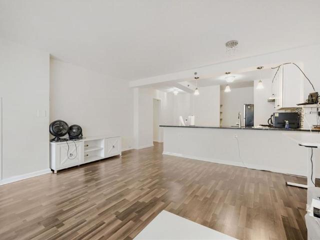 620 Peachtree Street NE 1207