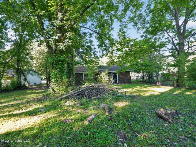 620 Queen Circle