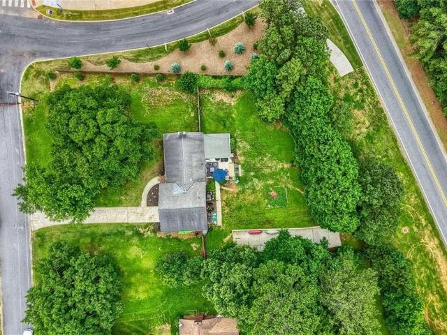 620 Ravenwood Drive
