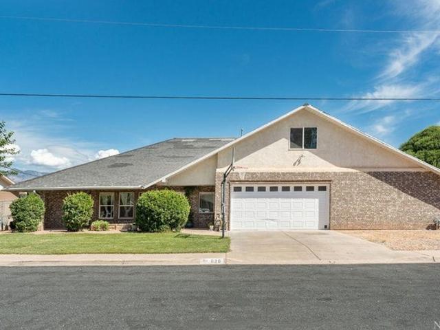 620 W 250 S, Hurricane, UT 84737