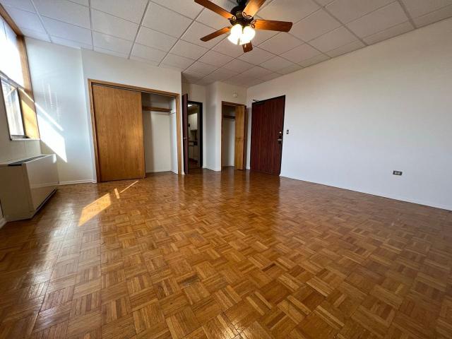 620 W. Belmont Studio Apartment for Rent at 620 W Belmont Ave, Chicago, IL 60657 Lakeview