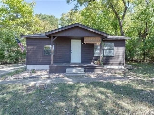 620 W Georgia St, Durant, OK 74701