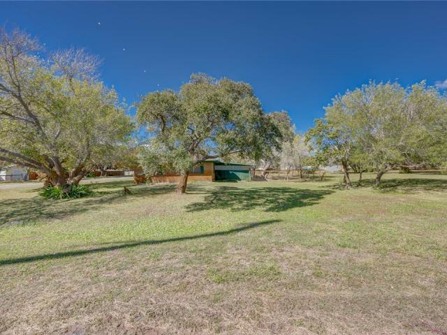 620 W Nelson Ave, Aransas Pass, TX 78336 | MLS #469156