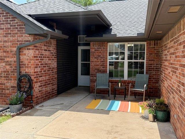 620 Woodbriar Rd, Noble, OK 73068