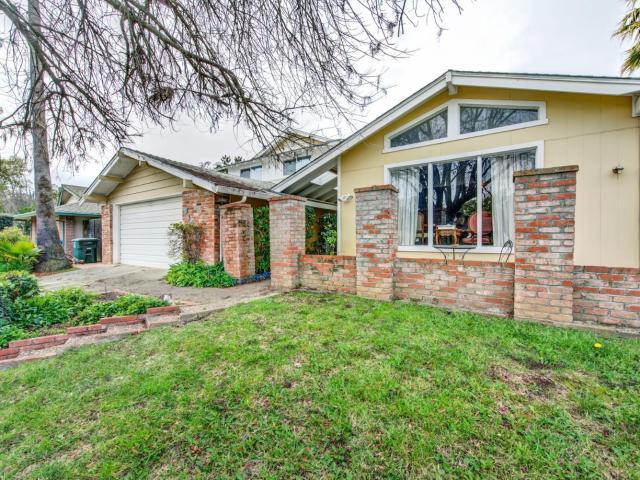 620 Walnut Ave, Vacaville, CA 95688 | MLS #326008 | Compass