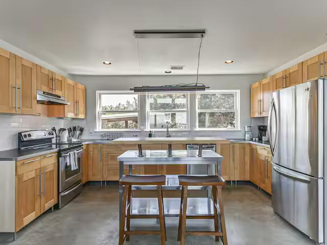 620 Windy Hills Rd, Dripping Springs, TX 78620 | MLS #5889 | Compass