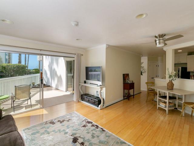 620 The Village Unit 107, Redondo Beach, US, CA