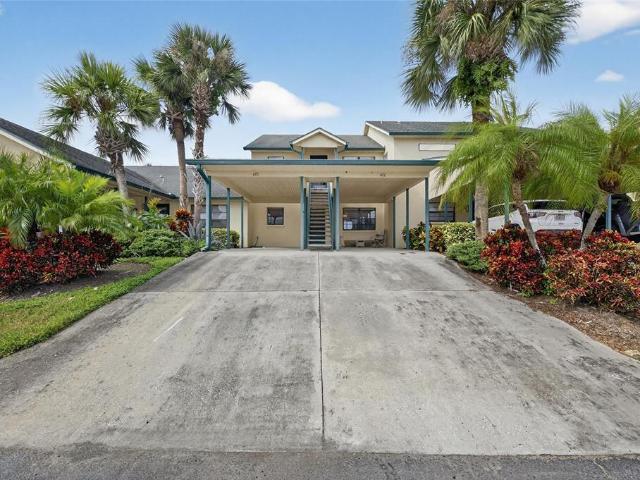 620 Yardarm Dr, Unit 10, Apollo Beach, FL 33572 | MLS #TB8434