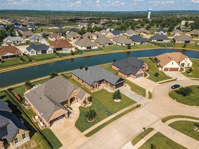 6214 Beretta Ct, Granbury, TX 76049
