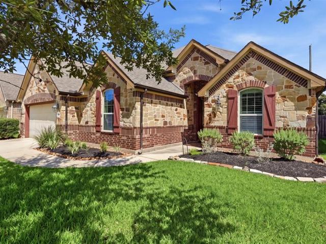 6214 Pinewood Heights Dr, Spring, TX 77389