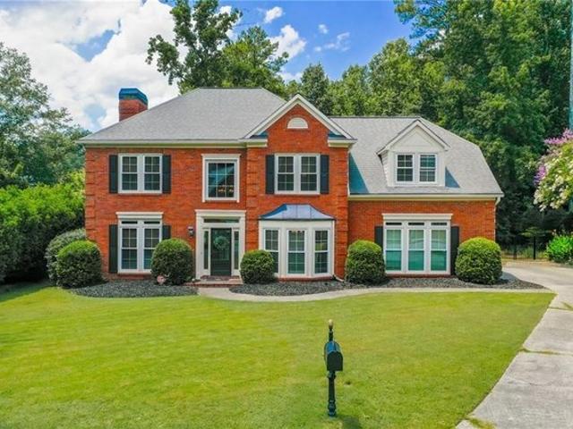 6214 Poplar Bluff Cir, Peachtree Corners, GA 30092