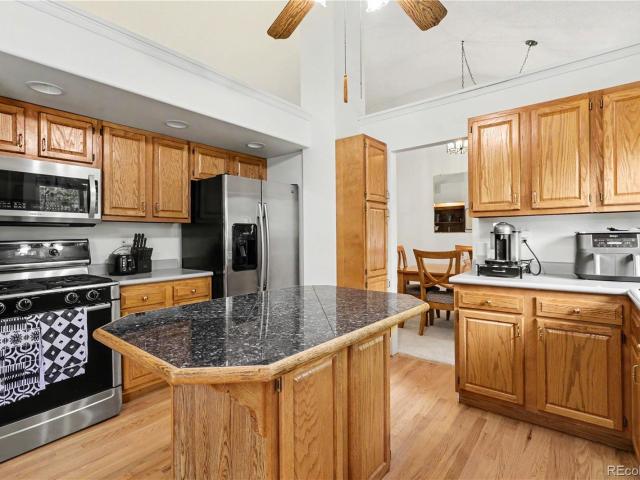 6214 S Kenton Way
