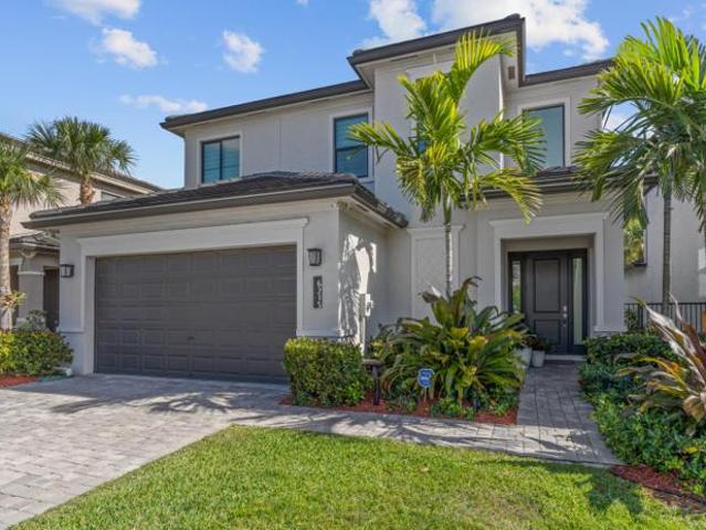 6215 Oceanaire Wy, Lake Worth, FL 33467