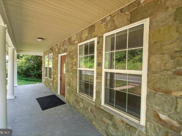 6215 Clifton Road