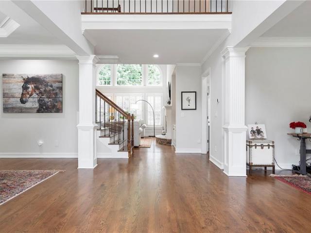 6215 Deerwoods Trail