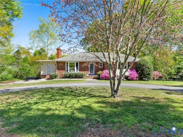 6215 Glyndon Lane