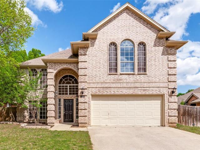 6215 Kingswood Dr, Arlington, TX 76001 | MLS #21205