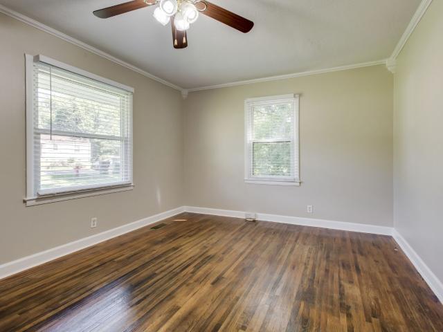 6215 Laredo Ave
