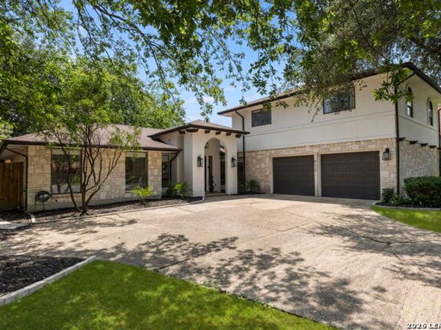 6215 Pine Needles