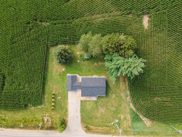 6215 River Rd, DeForest, WI 53532