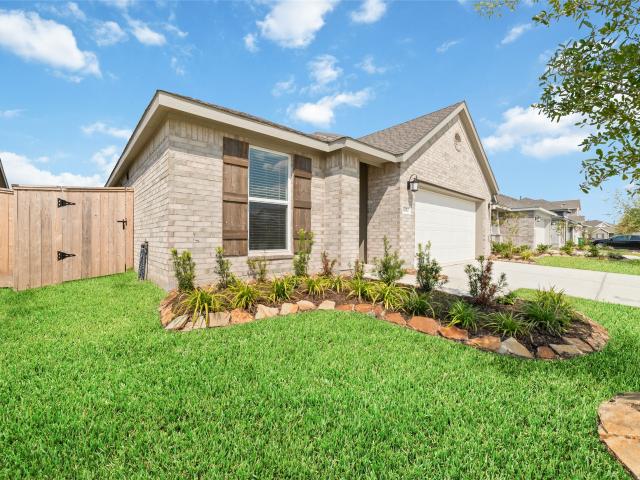 6215 Twisted Knoll, Montgomery, TX 77316 | MLS #71028 | Compass