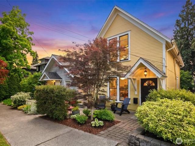 6215 27th Ave NE, Seattle, WA 98115