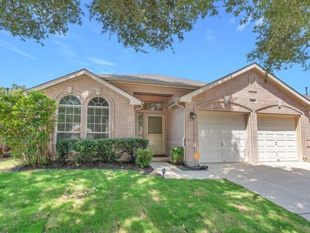 6216 Comfort Dr, Fort Worth, TX 76132